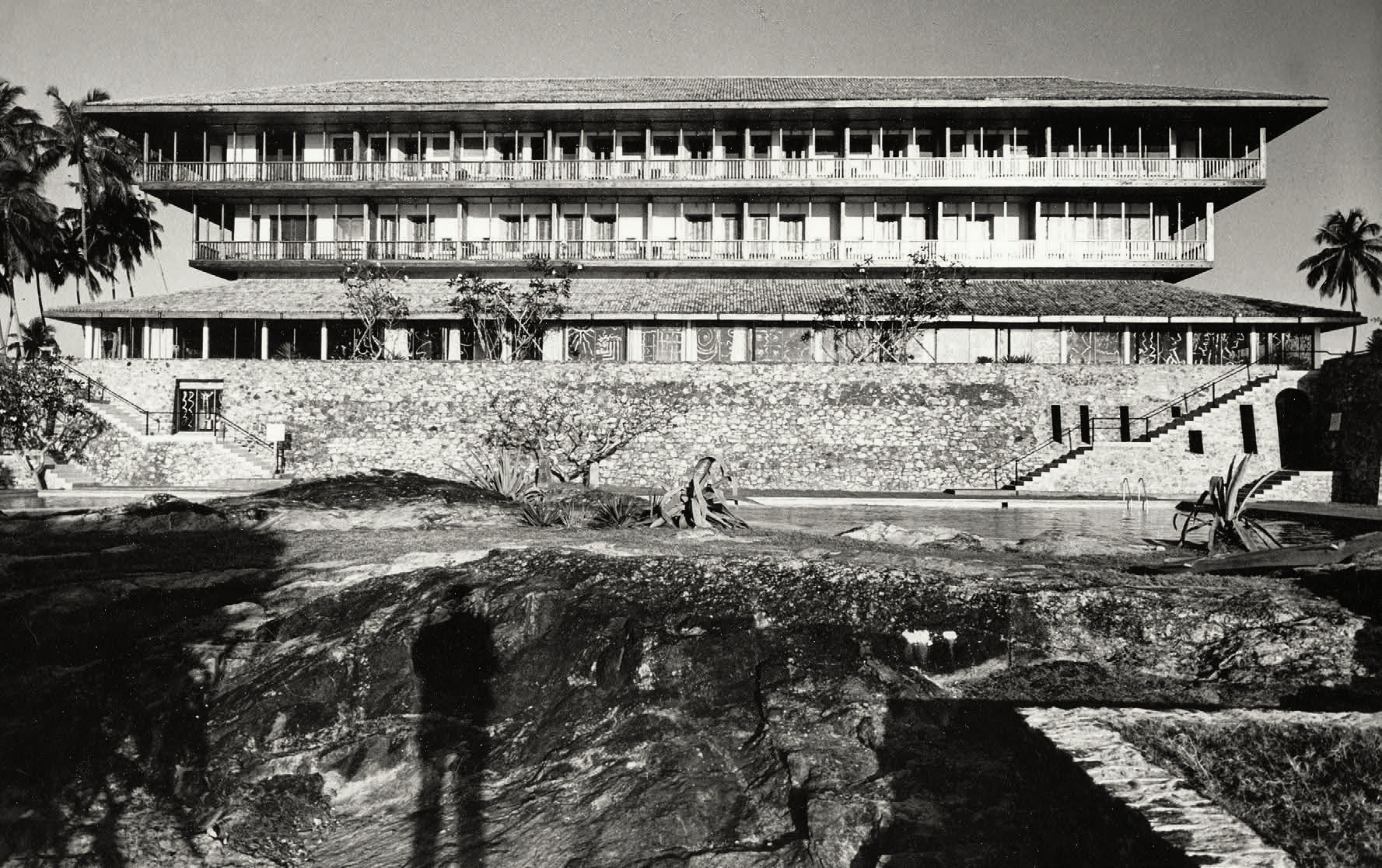 Geoffrey Bawa: Drawing from the Archives (2023) — Review – Drawing Matter